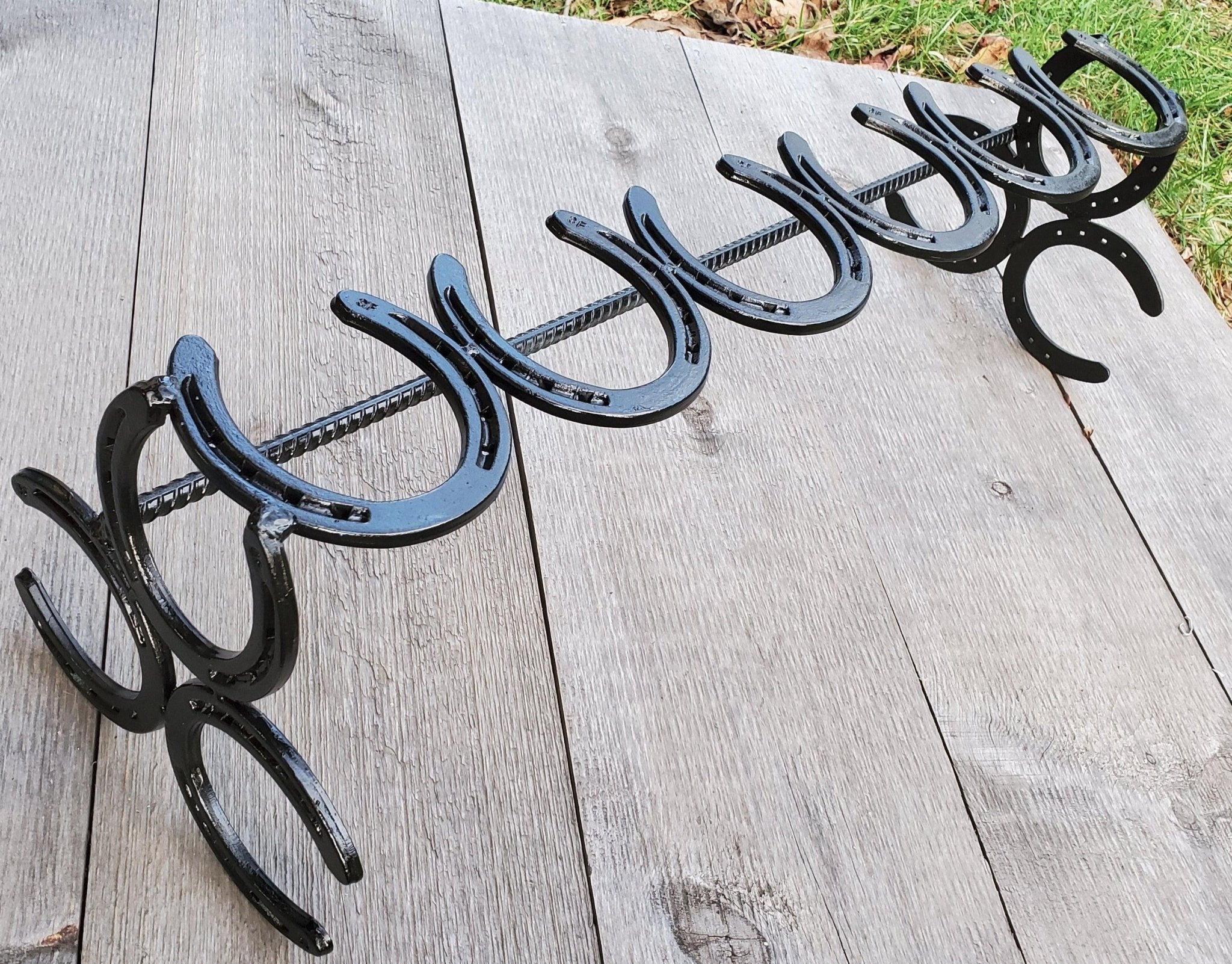 3-Pair Horseshoe Boot Rack – Rustic Steel Organizer for Boots & Shoes ...